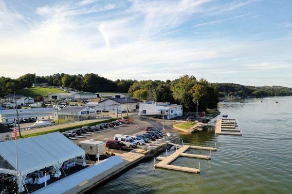 LONG LEVEL MARINA - Updated September 2025 - 68 Photos & 22 Reviews ...