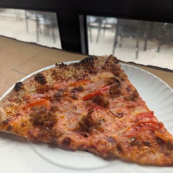 REVOLVER PIZZA - Updated December 2025 - 64 Photos & 65 Reviews - 388 ...