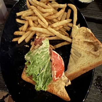 BROKEN OAR - Updated June 2024 - 193 Photos & 273 Reviews - 614 Rawson ...