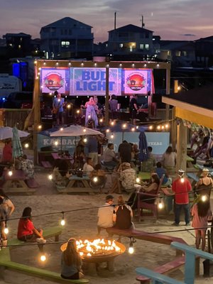 BEACHFRONT DECK BAR & GRILL - Updated November 2024 - 190 Photos & 237 ...