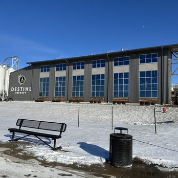 DESTIHL BREWERY & BEER HALL - Updated October 2024 - 306 Photos & 186 ...