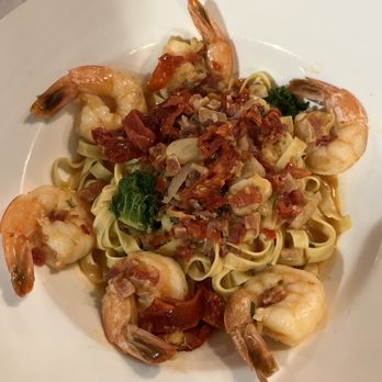 LARA’S FINE DINING - Updated July 2024 - 676 Photos & 401 Reviews ...