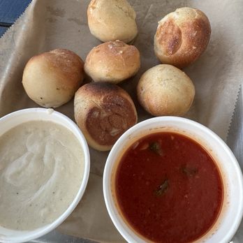 VECCHIA PIZZERIA & MERCATO - Updated December 2025 - 372 Photos & 273 ...