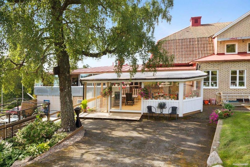 HOTELL PARADIS - Paradis 2, Eksjö, Sweden - Yelp