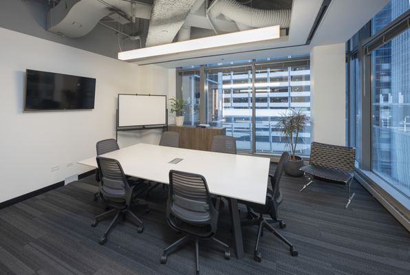 IMPACT HOUSE - Updated 05/2025 - 54 Photos - 200 W Madison St, Chicago ...