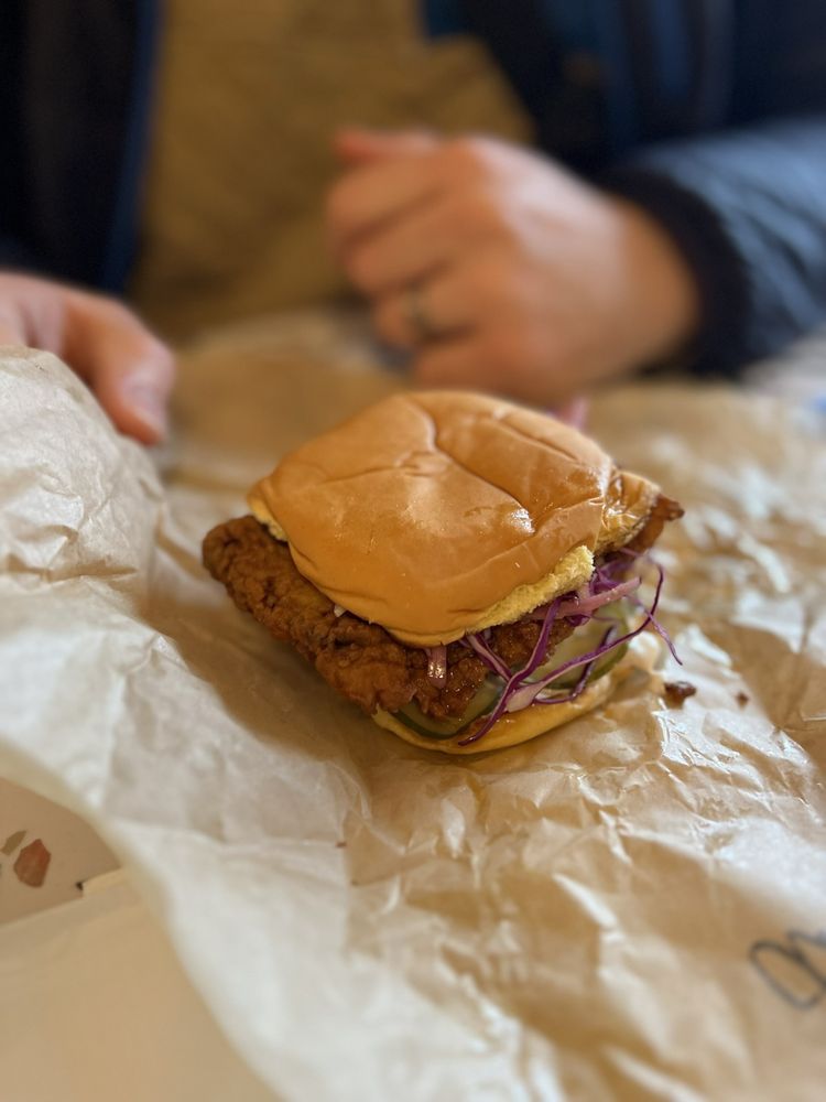 ALLEZ CAFE - Updated May 2025 - 288 Photos & 126 Reviews - 2239 N ...