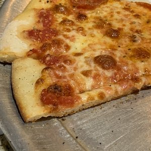 GRAND APIZZA SHORELINE - 51 Photos & 139 Reviews - 9 E Main St, Clinton ...