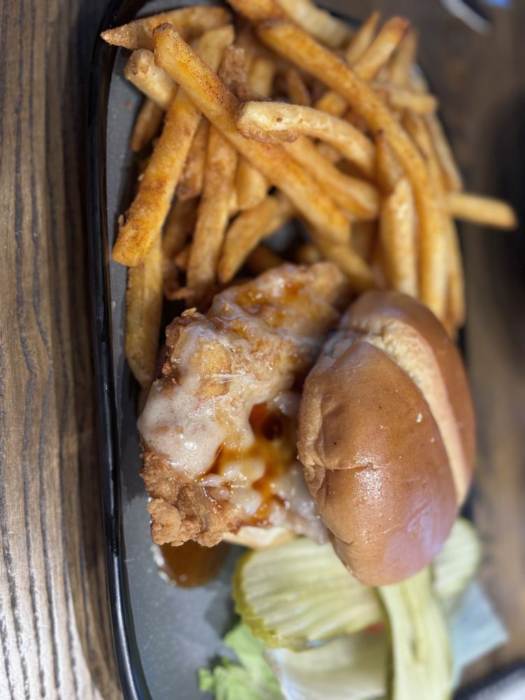 WINGERS RESTAURANT & ALEHOUSE - Updated December 2025 - 31 Photos & 55 ...