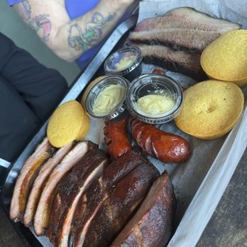 TANK HOUSE BBQ AND BAR - Updated October 2024 - 1614 Photos & 1751 ...