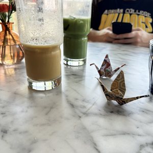 THE UNDERSTUDY COFFEE AND BOOKS - 46 Photos & 13 Reviews - 5531 N Clark ...