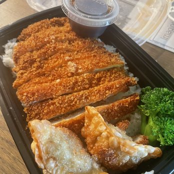 METROPOLITAN DELI & CAFE FIRST HILL - Updated January 2026 - 514 Terry ...