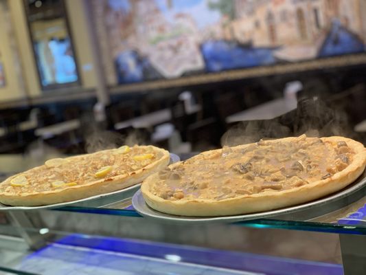 PRONTO PIZZA PASTA - 51 Photos & 75 Reviews - Pizza - 1077 Bay St ...