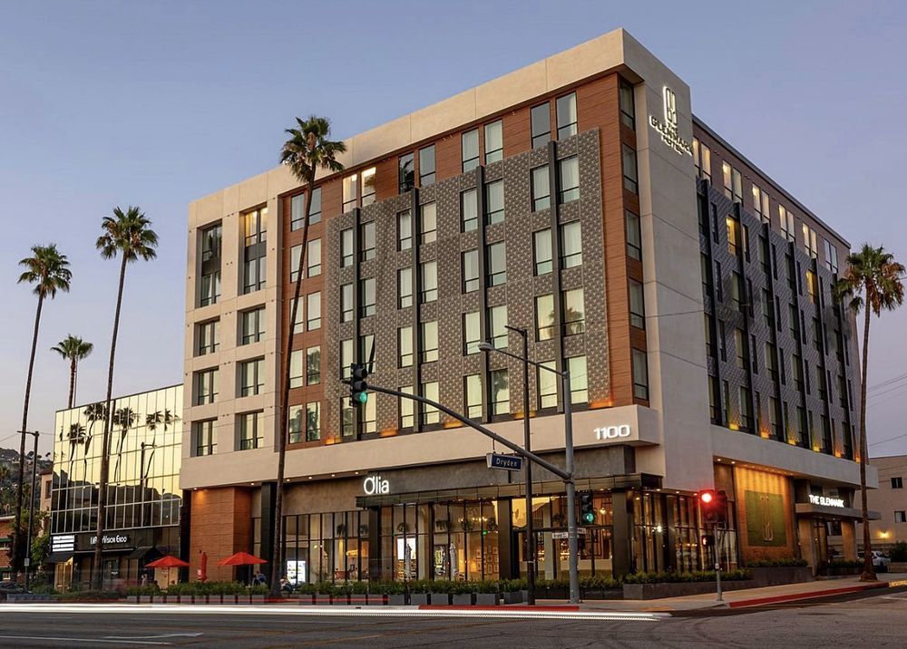 OLIA - Updated January 2026 - 267 Photos & 122 Reviews - 1100 N Brand ...