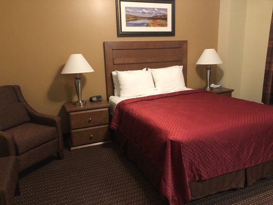 SCOTT INN - Updated October 2025 - 13 Photos - 1510 Beech St, Scott AFB ...