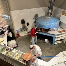 RIGHTEOUS SLICE - Updated June 2025 - 151 Photos & 168 Reviews - 175 W ...