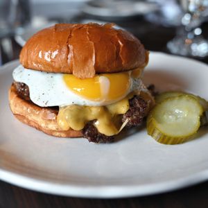 THE LOON CAFE - Updated July 2024 - 44 Photos & 58 Reviews - 426 St ...