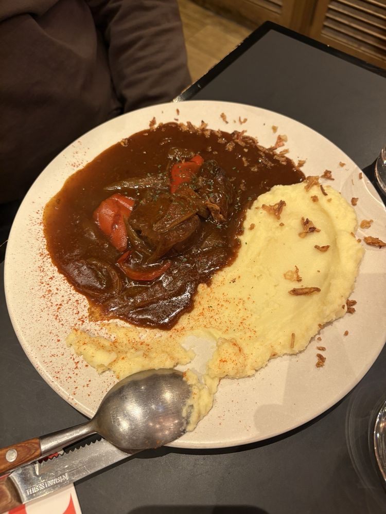 SCHMATZ BEER DINING YURAKUCHO/HIBIYA - Updated December 2024 - Chiyoda ...