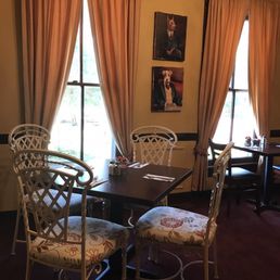 LOLA’S FARMHOUSE BISTRO - Updated June 2025 - 365 Photos & 308 Reviews ...