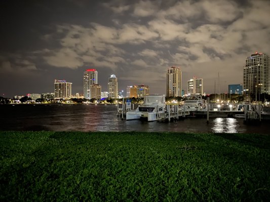 NORTH STRAUB PARK - Updated June 2024 - 121 Photos & 18 Reviews - 400 ...