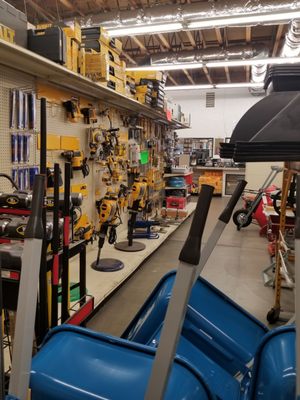 THOMPSON BUILDING MATERIALS - Updated December 2024 - 41 Photos & 43 ...