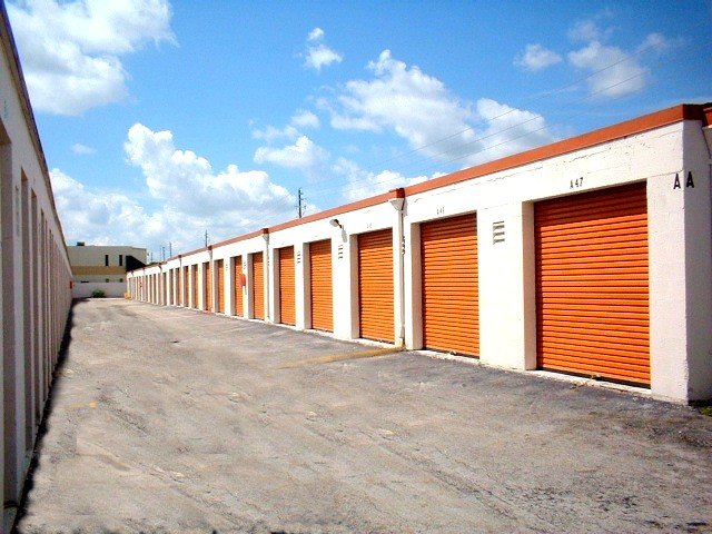 MIAMI MINI STOR-IT - Updated August 2025 - 4555 SW 72nd Ave, Miami ...