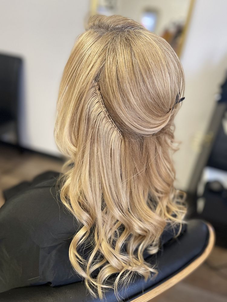 ZOE EXTENSIONS & WIG SALON - Updated June 2024 - 45 Photos - 515 ...