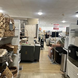 PANTS STORE - Updated July 2025 - 473 Photos - 8029 Parkway Dr, Leeds ...