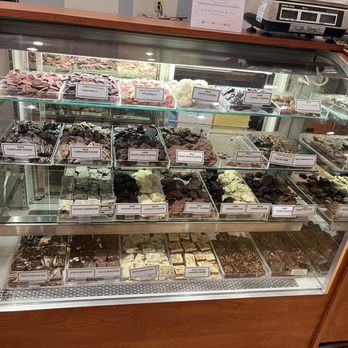 THE ROYAL CHOCOLATE - Updated January 2026 - 629 Photos & 162 Reviews ...