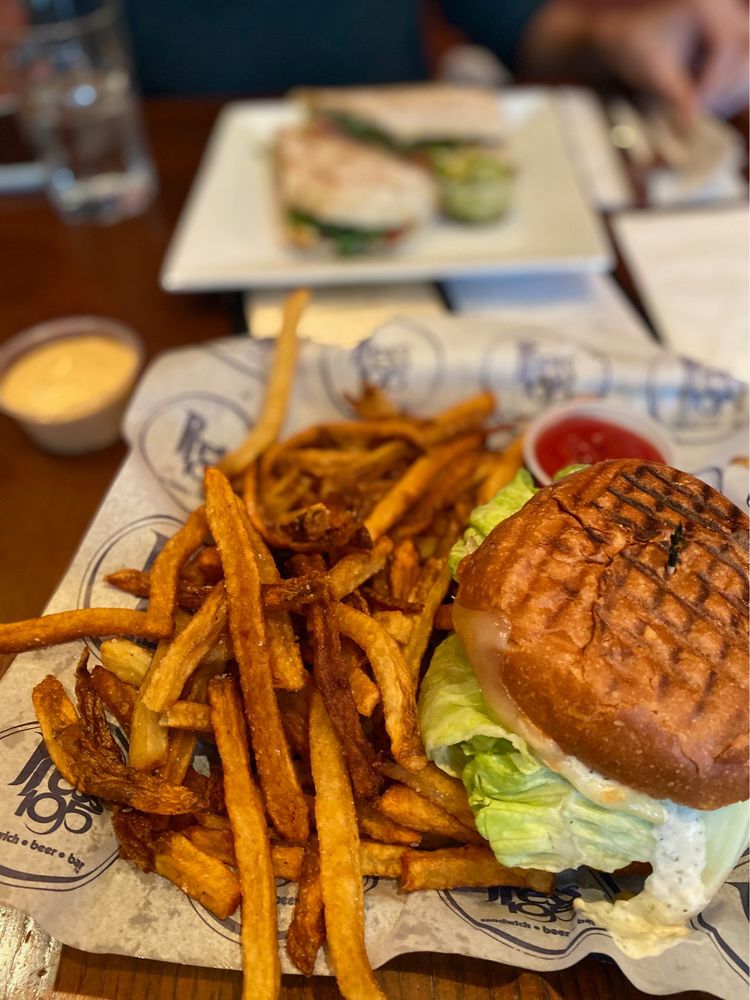 PRESS 195 - BAYSIDE - 947 Photos & 1030 Reviews - 4011 Bell Blvd ...