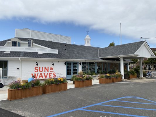 FAHERTY SUN & WAVES - Updated October 2025 - 24 Photos & 12 Reviews ...