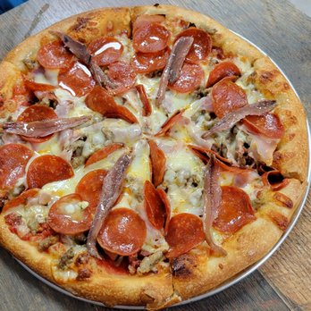 MOB PIZZERIA AND BURGERS - Updated October 2025 - 175 Photos & 42 ...