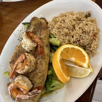 RUNWAY CAFE - Updated December 2025 - 62 Photos & 65 Reviews - 7915 ...