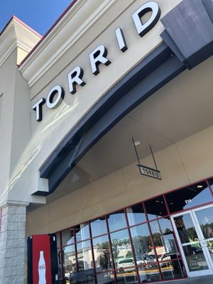 TANGER OUTLETS LOCUST GROVE - Updated December 2025 - 117 Photos & 119 ...