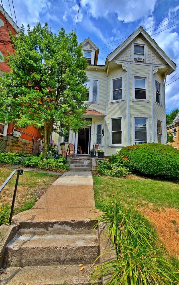 POINT BREEZE GUEST HOUSE - Updated December 2024 - 12 Photos - 123 ...