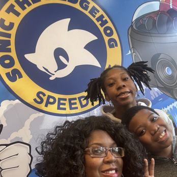 SONIC THE HEDGEHOG SPEED CAFE - Updated October 2025 - 136 Photos & 12 ...