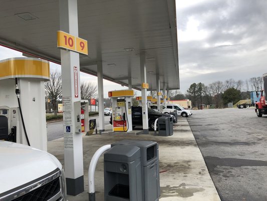 PETRO TRAVEL CENTER - Updated December 2025 - 62 Photos & 46 Reviews ...