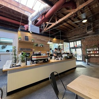 COMPONENT COFFEE LAB - VISALIA - Updated February 2025 - 651 Photos ...