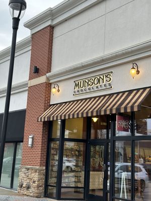 MUNSON’S CHOCOLATES - Updated April 2026 - 139 Photos & 19 Reviews - 86 ...