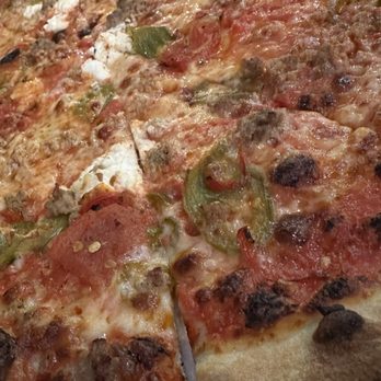 DIMO’S APIZZA - Updated December 2025 - 307 Photos & 252 Reviews - 701 ...