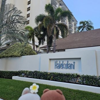 HOUSE WITHOUT A KEY - Updated May 2025 - 3238 Photos & 1480 Reviews ...