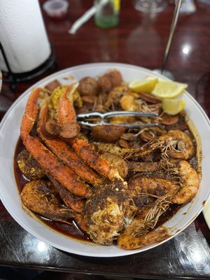 FISH N’ TAILS OYSTER BAR - Updated December 2025 - 136 Photos & 165 ...
