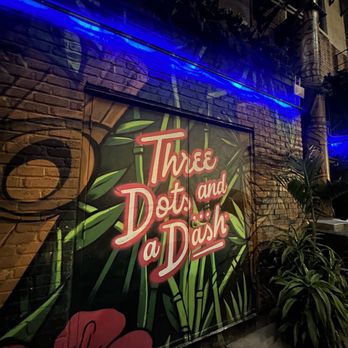 THREE DOTS AND A DASH - 5413 Photos & 3883 Reviews - 435 N Clark St ...