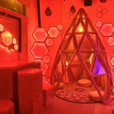 THE BEACON - Updated August 2024 - 68 Photos & 42 Reviews - 2854 ...