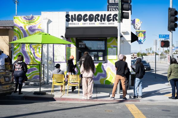 SNOCORNER - Updated June 2026 - 555 Photos & 275 Reviews - 1701 ...