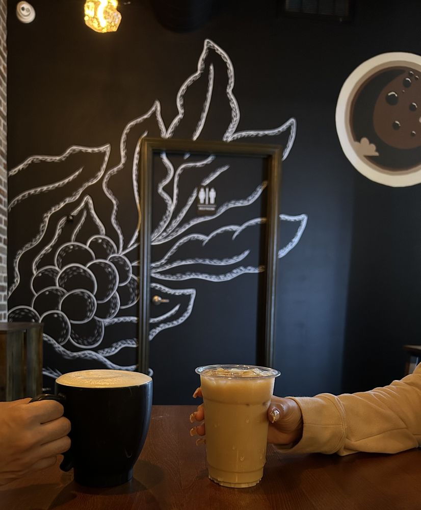 CAFE LA LUNA - 12 Photos - Yelp