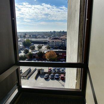 STOCKTON PROGRESSIVE GLASS - Updated July 2025 - 14 Photos - 1045 W ...