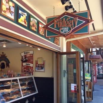 THE FUDGERY - Updated July 2025 - 636 Pkwy, Gatlinburg, Tennessee ...