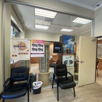 PASADENA EYECARE OPTOMETRY - Updated December 2025 - 25 Photos & 134 ...