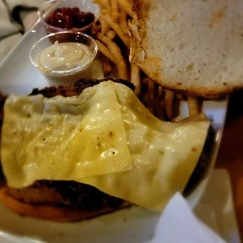 KIP’S IRISH PUB - Updated October 2025 - 165 Photos & 166 Reviews ...