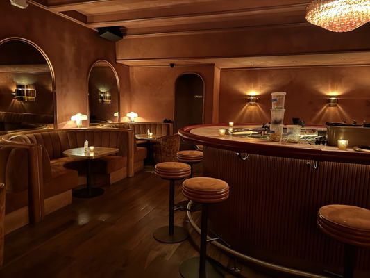 BAR BONOBO - Updated October 2025 - 125 Photos & 61 Reviews - 184 8th ...